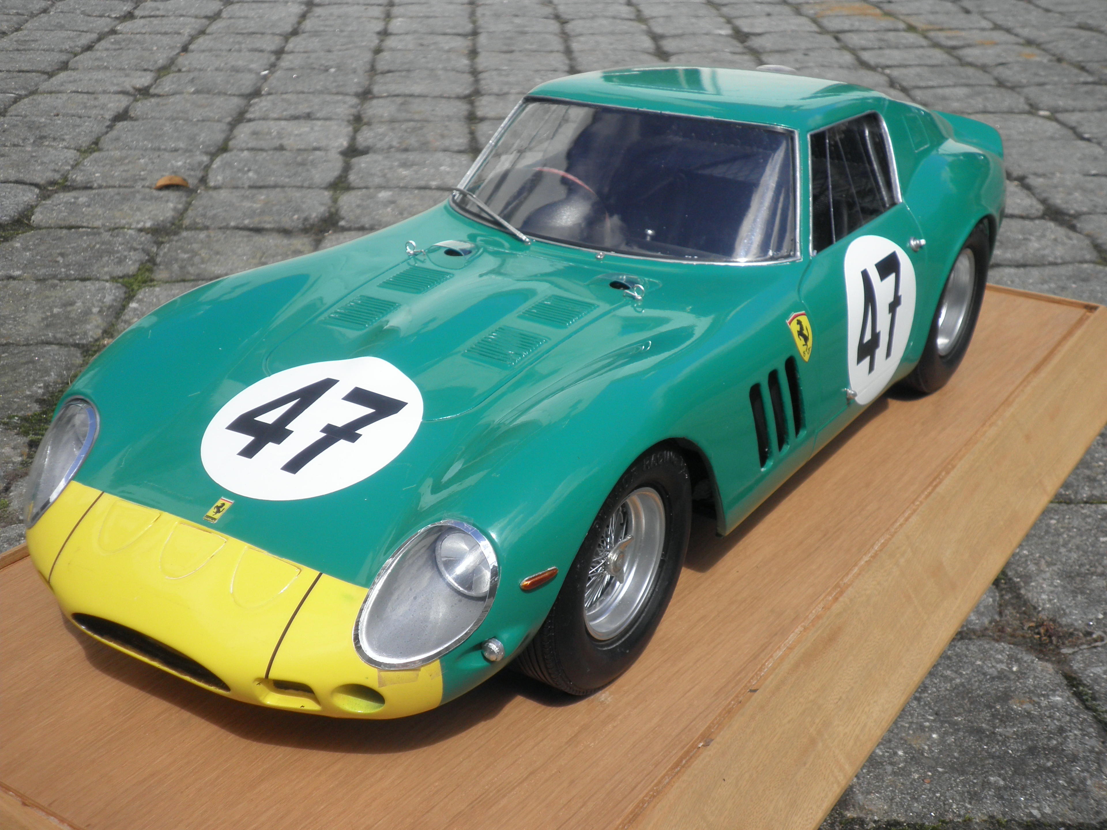 Bonhams Cars A 18 Scale Model Of A Ferrari 250gto By Javan Smith