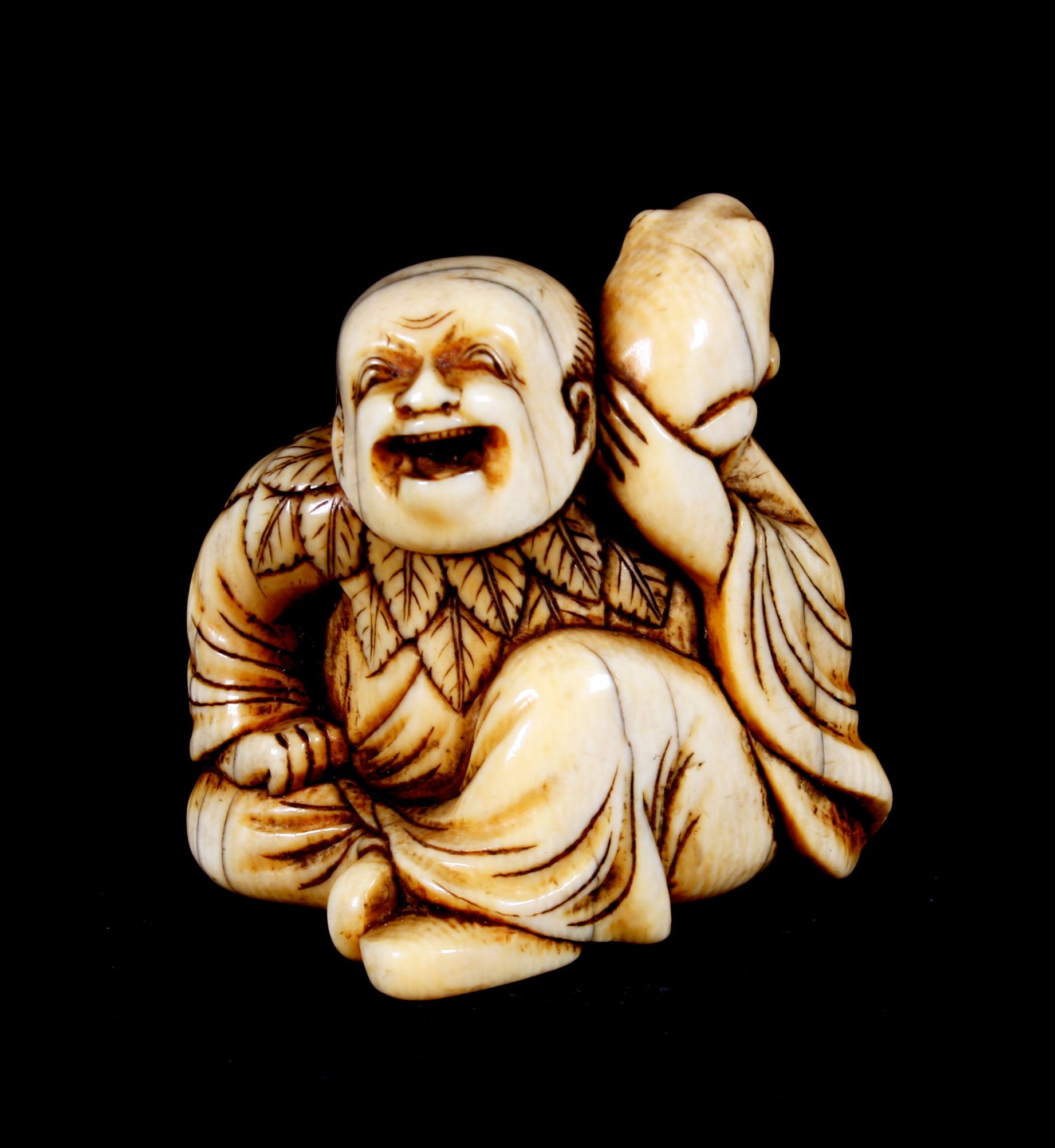 Bonhams : A Japanese ivory netsuke Meiji period