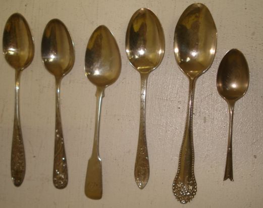 Bonhams : Six silver fiddle pattern teaspoons, 1851, six others (4 + 2 ...