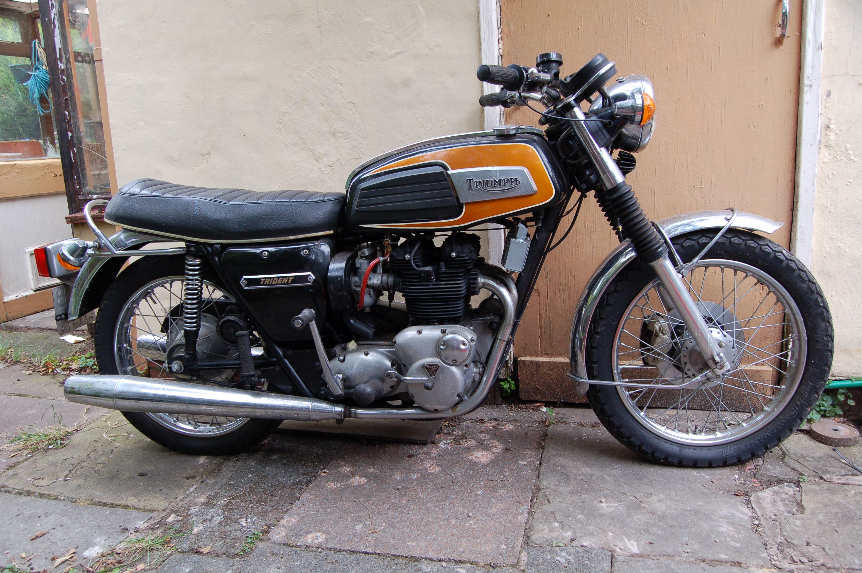Bonhams Cars : 1974 Triumph 741cc T150 Trident Frame no. KK 43941 ...