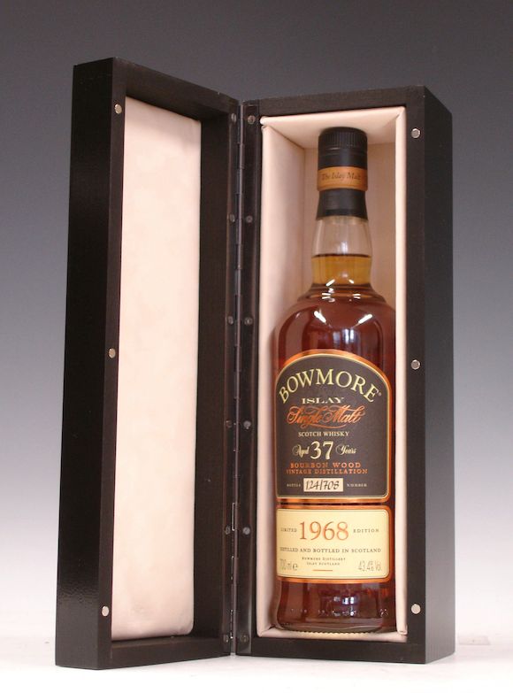 Bonhams : Bowmore Bourbon Wood-37 year old-1968