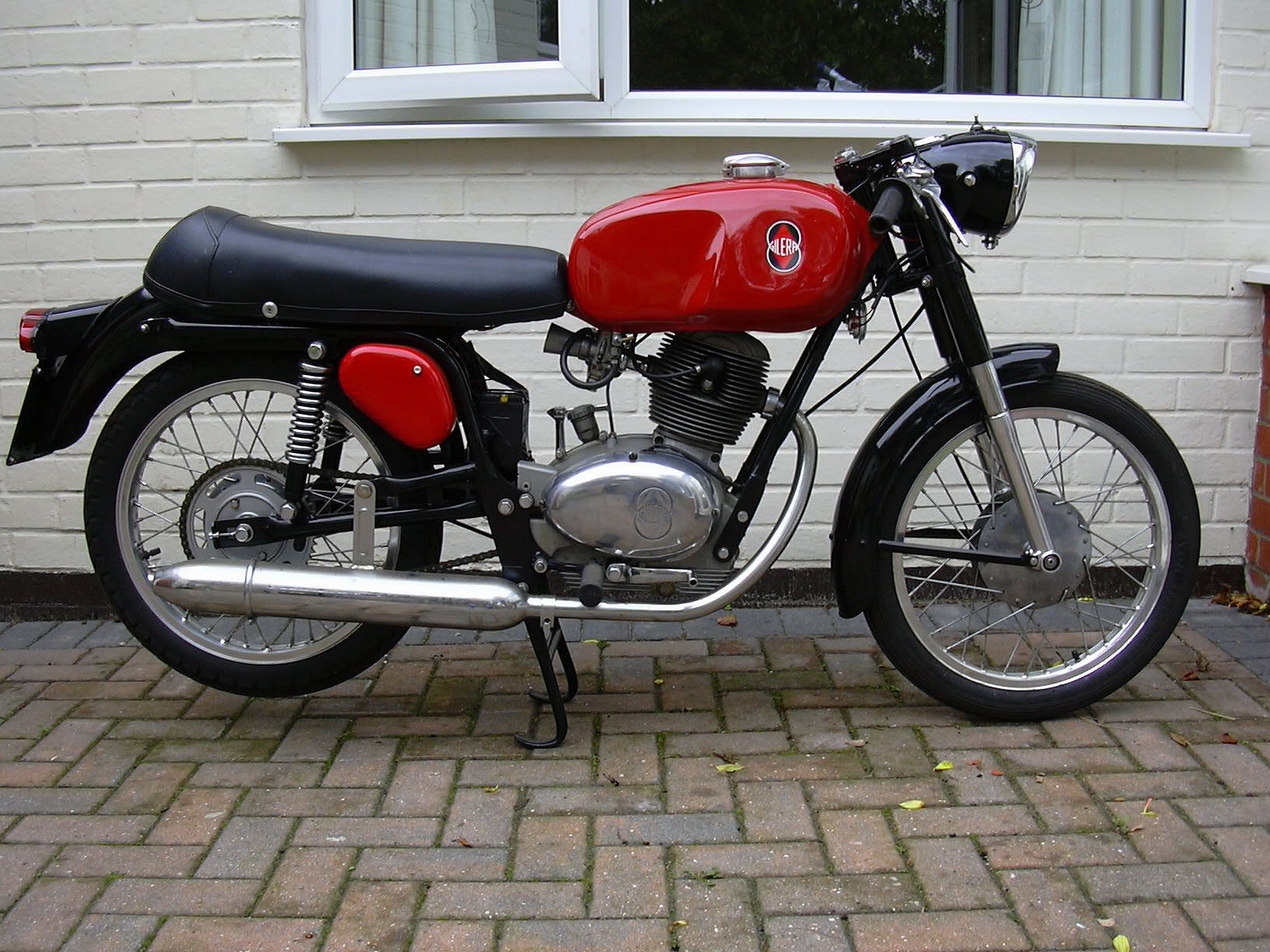 Bonhams Cars : 1962 Gilera 125cc Giubileo Frame no. 101 73276 Engine no ...