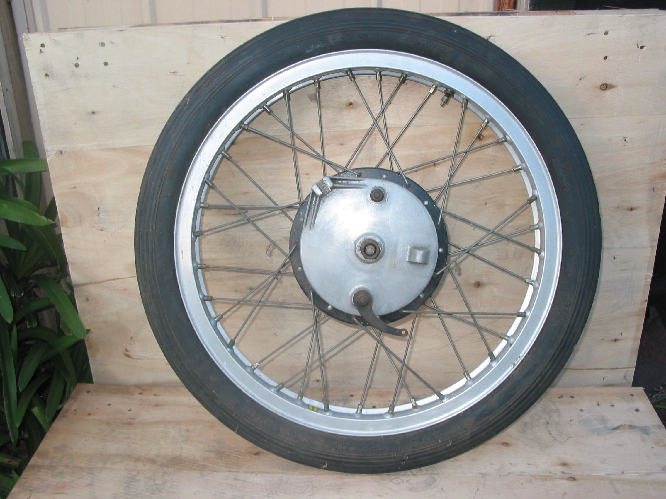 Bonhams Cars : A Velocette Akront WM1 21-inch Telescopic Fork Front ...