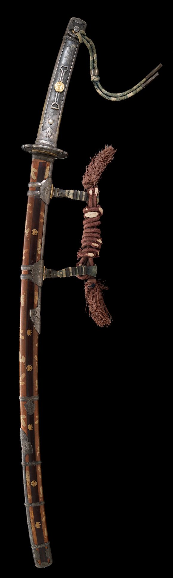 Bonhams : A very large shin-shinto presentation tachi and gold lacquer ...