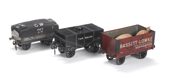 Bonhams Gauge I Carette For Bassett Lowke Tar Wagon And Bassett Lowke 10 Ton Open Wagon 3