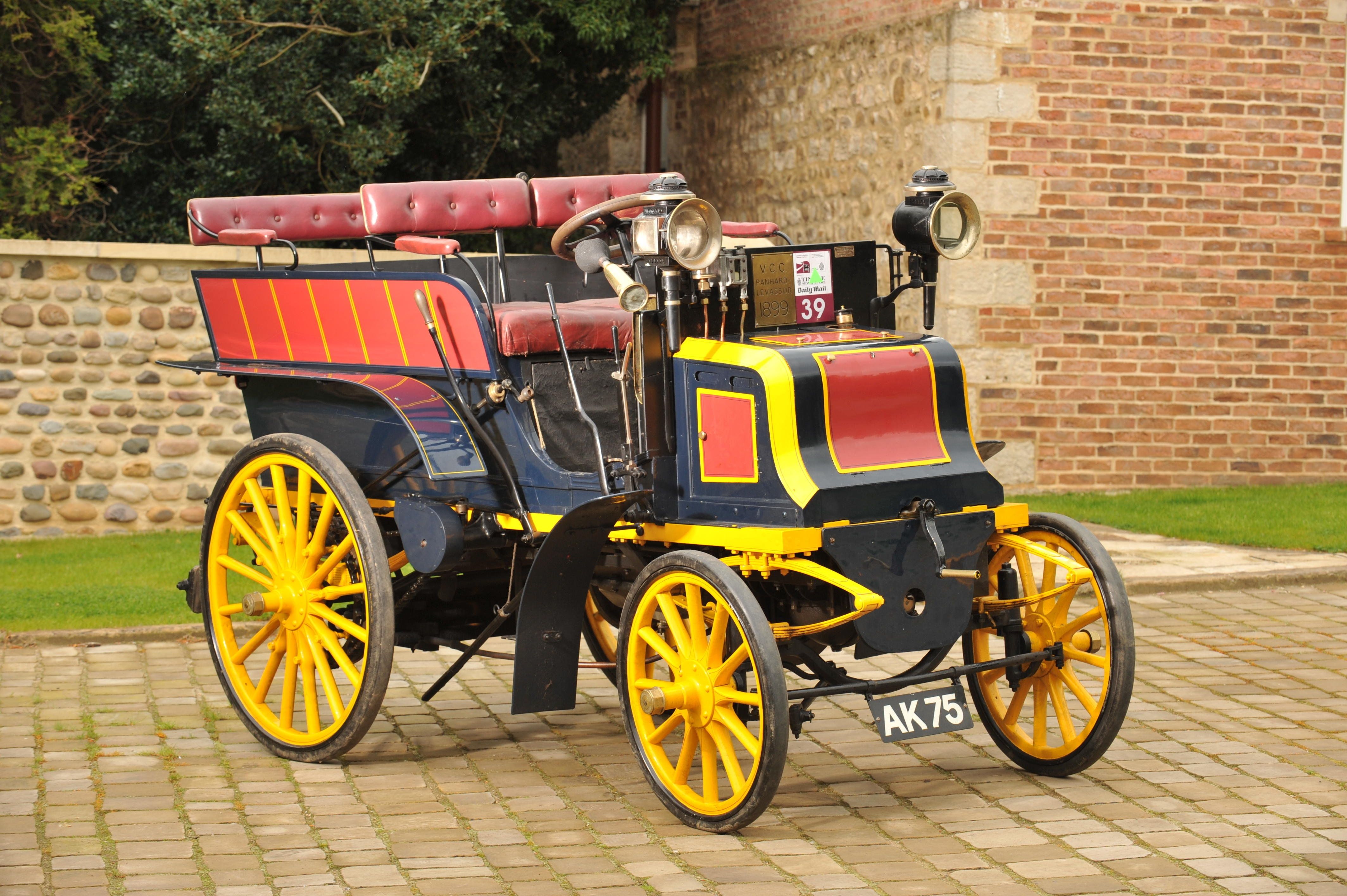 Bonhams Cars : 1899 Panhard-Levassor Type M2F 6hp Wagonette Chassis no ...