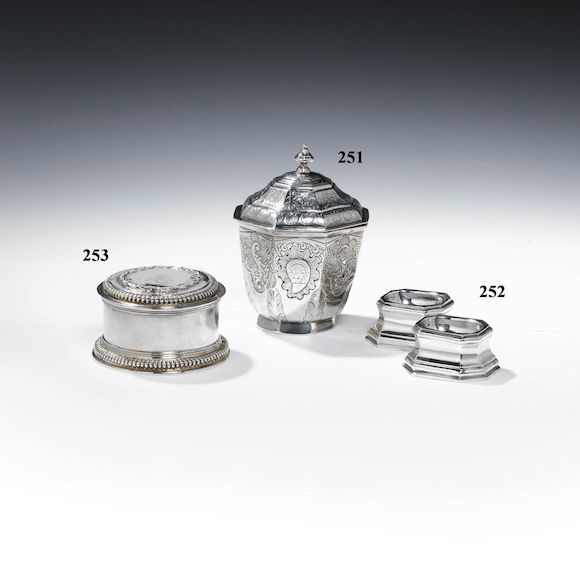 Bonhams : A William III Irish silver toilet service box, by Thomas ...
