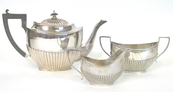 Bonhams : An Edwardian silver tea pot, maker's marks rubbed, Chester ...