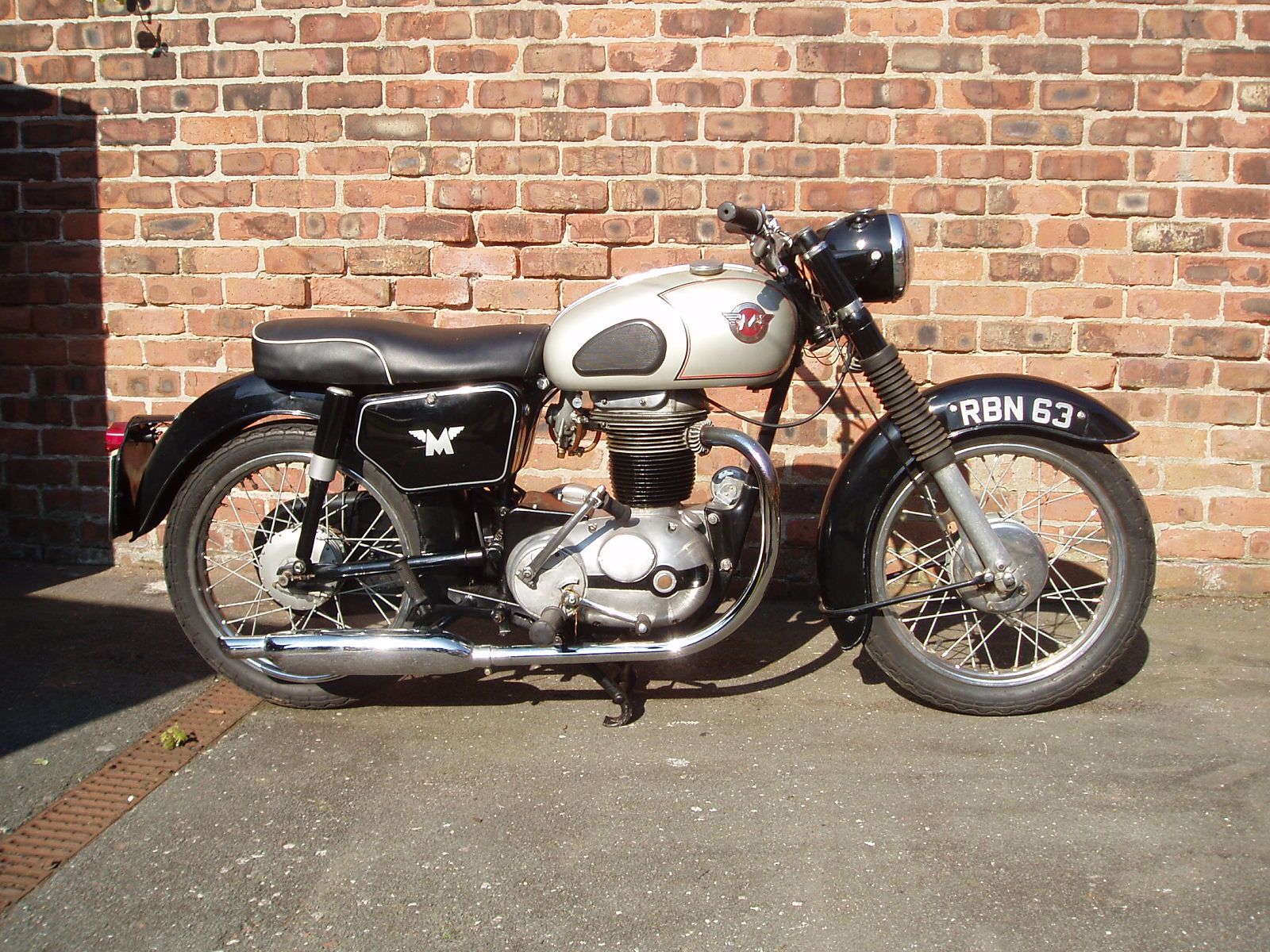 Bonhams Cars : Property of a deceased's estate,1960 Matchless 350cc Model G5 Frame no. 6783 ...