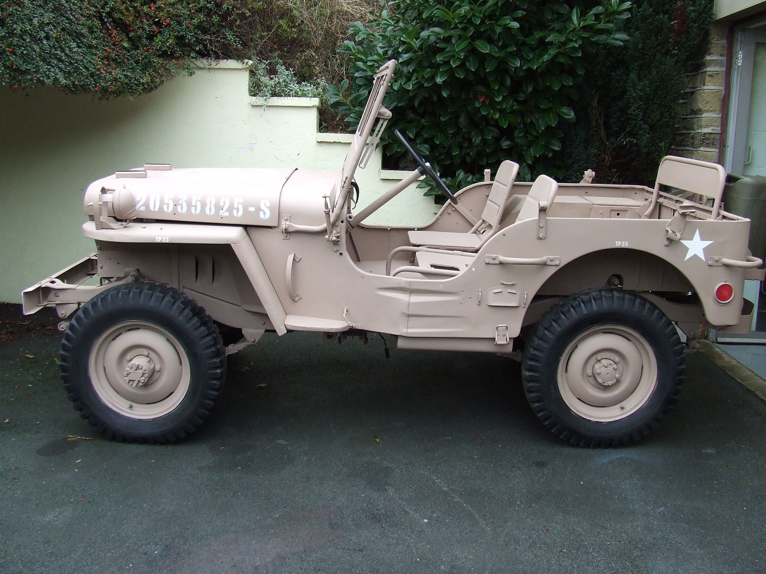Bonhams Cars : 1944 Ford Jeep Chassis no. GPW 203520 Engine no. GPW-6015