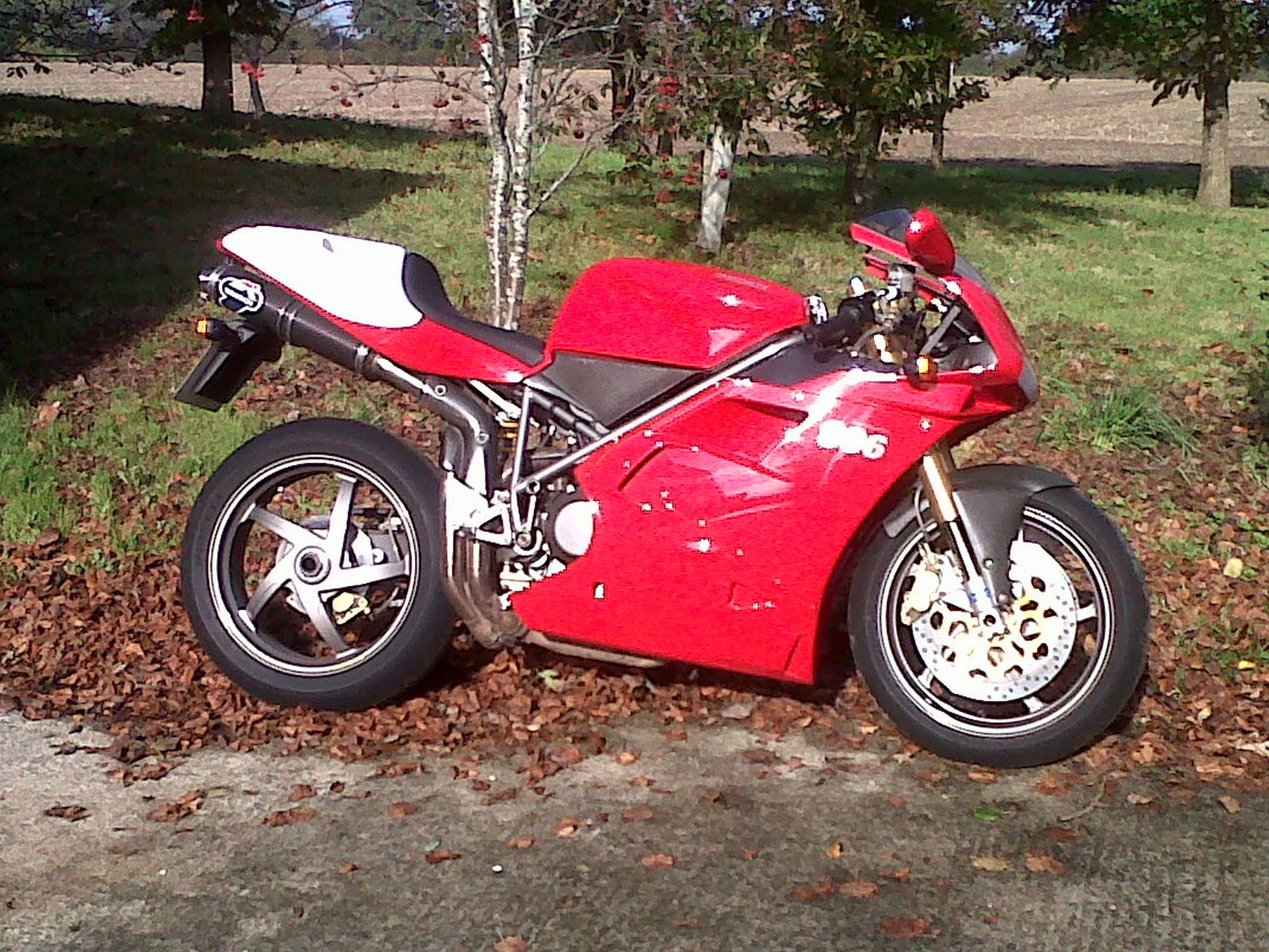 Bonhams Cars : 2000 Ducati 996SPS Frame no. ZDMH100AAY6003560
