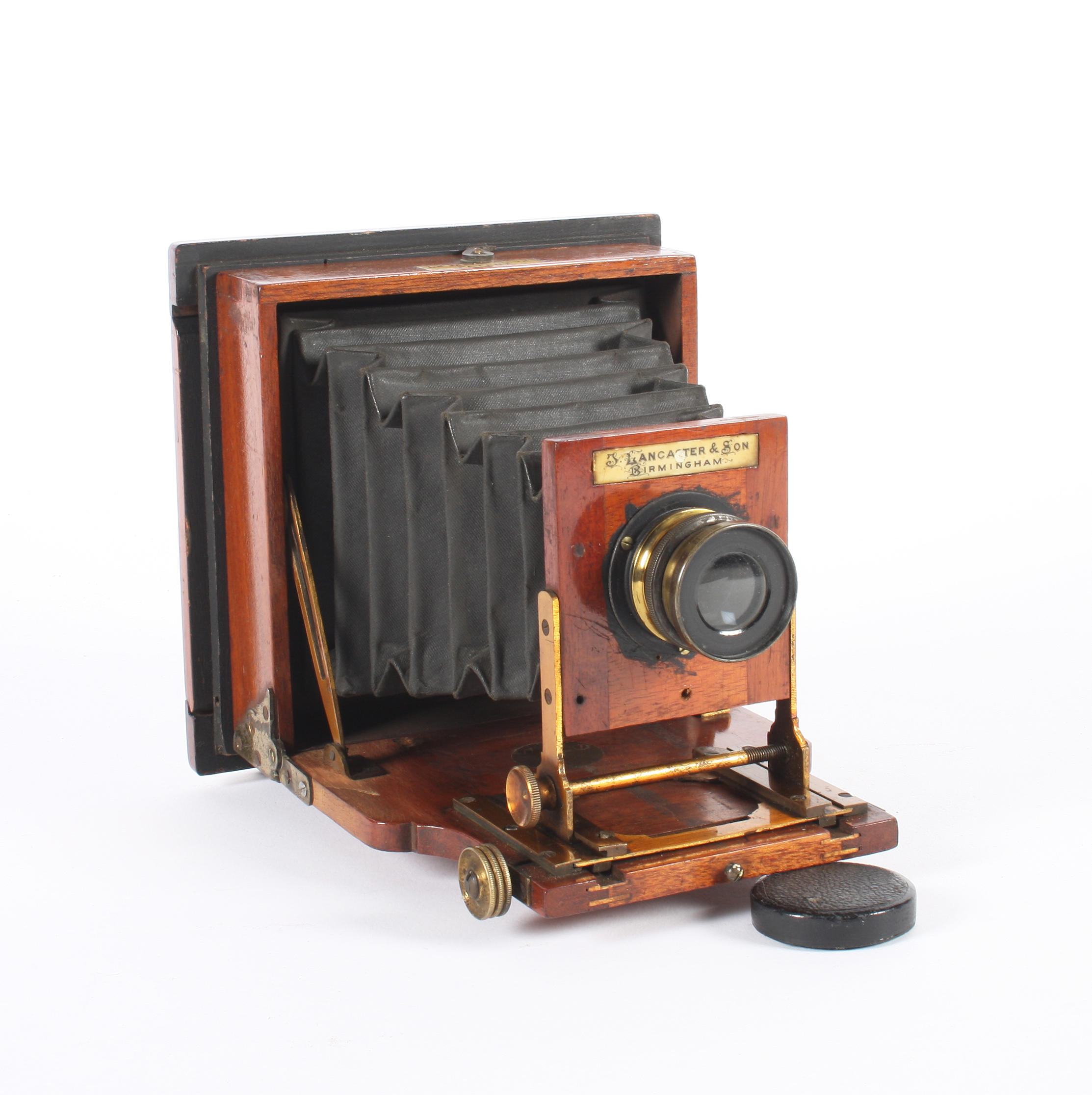 Bonhams : A Lancaster Le 'Merveilleux' Patent camera