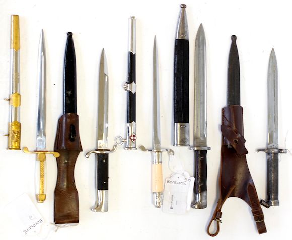 Bonhams : Six Bayonets and Two Daggers