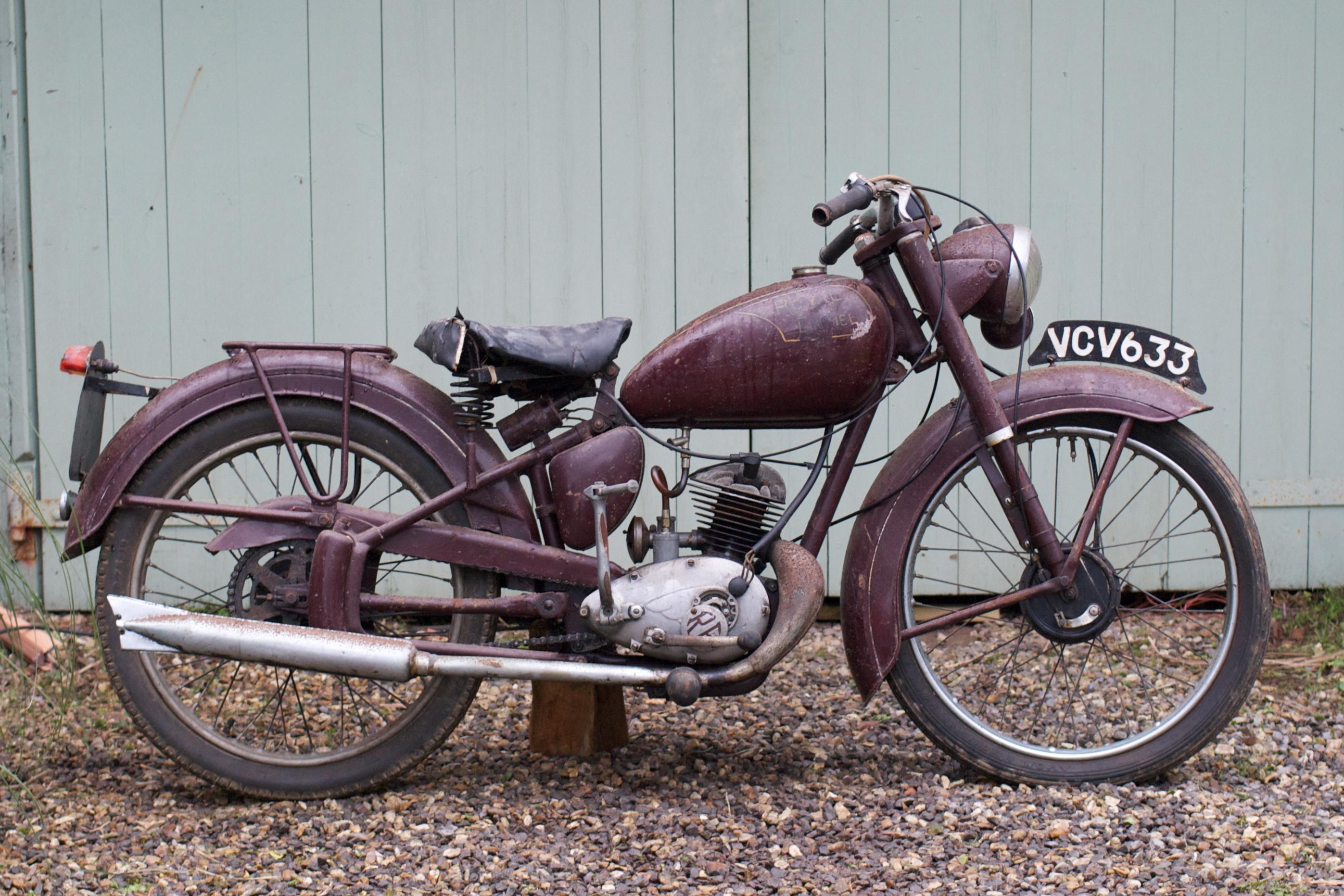 Bonhams Cars C1955 Royal Enfield 148cc Ensign Engine No Re46706