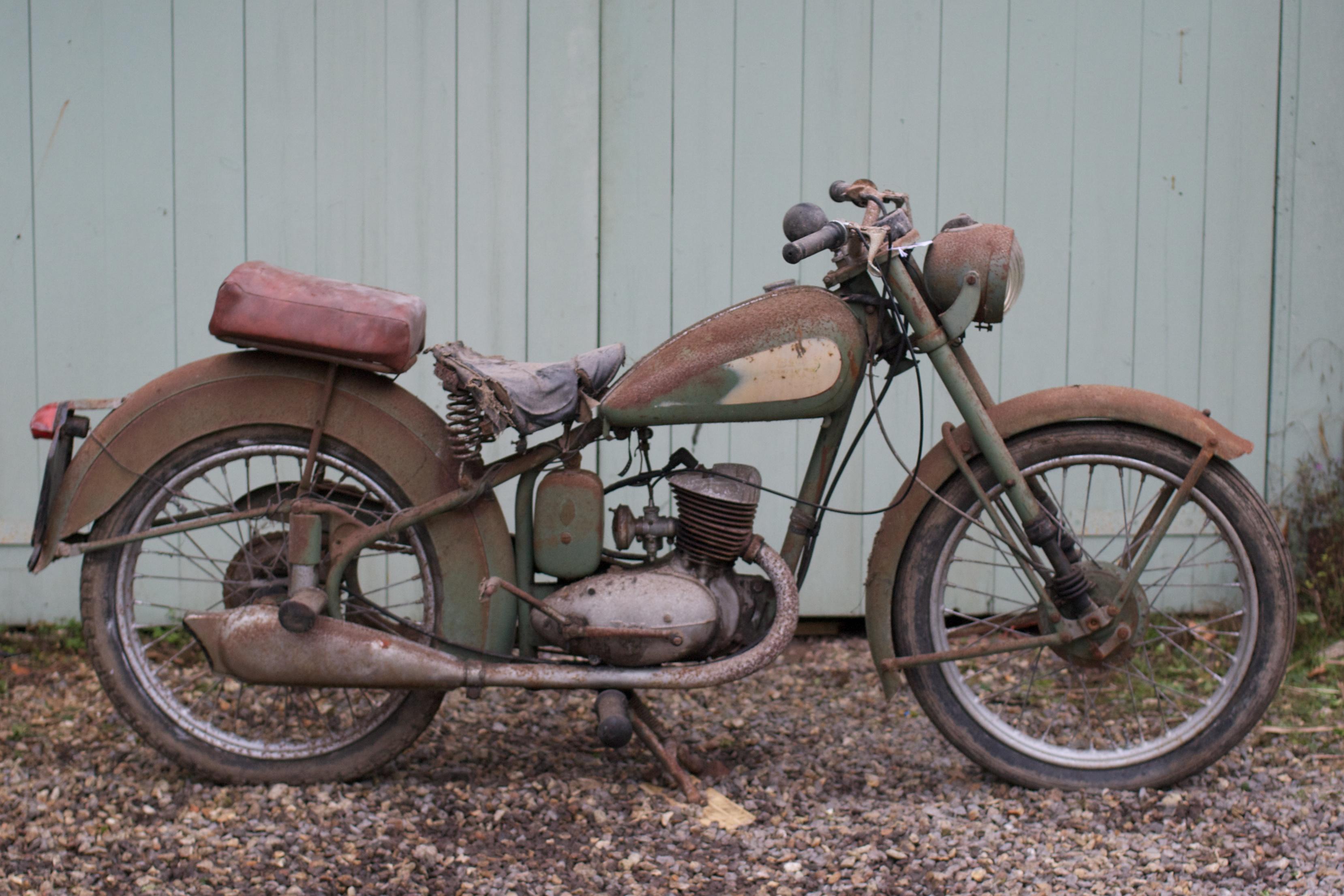 Bonhams Cars 1957 Bsa 123cc Bantam D1 Frame No Bd2s 357 Engine No