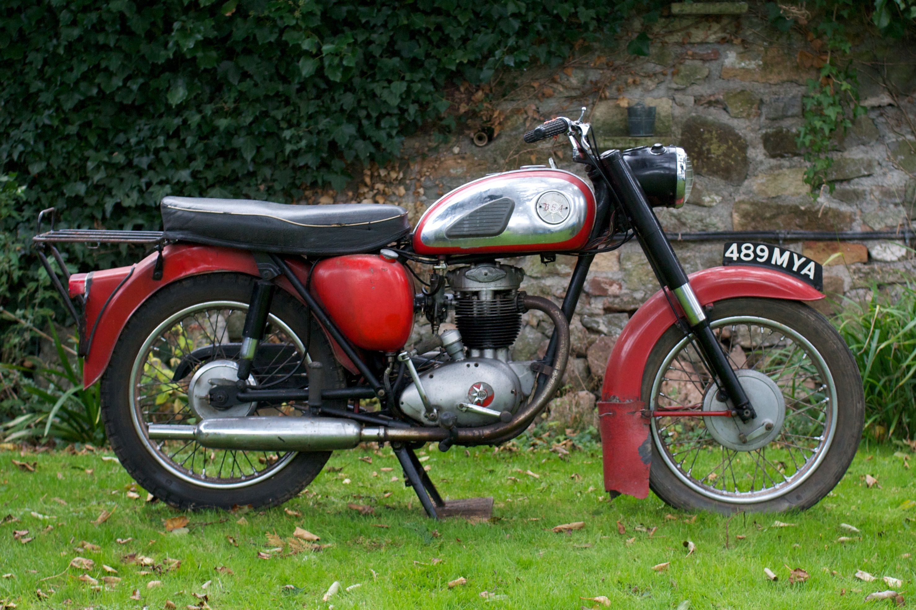 Bonhams Cars : 1961 BSA 343cc B40 Frame no. B40 3149 Engine no. B40 3136