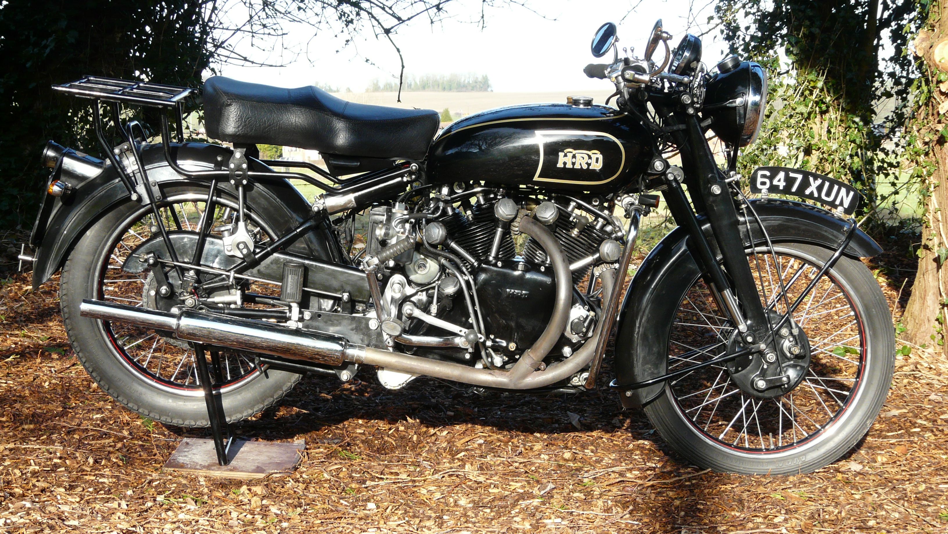 1948 Vincent 998cc Rapide Frame no. R2887 Engine no. F10AB/1/2170 ...