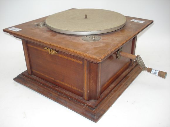 Bonhams : A German gramophone, probably by Lindström, circa 1908,