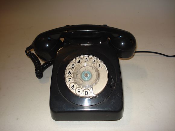 Bonhams : A large selection of 700-series telephones: various colours,
