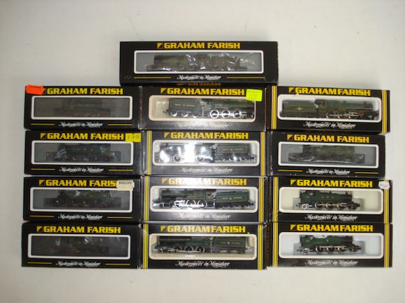 Bonhams : N gauge Graham Farish GWR locomotives 13