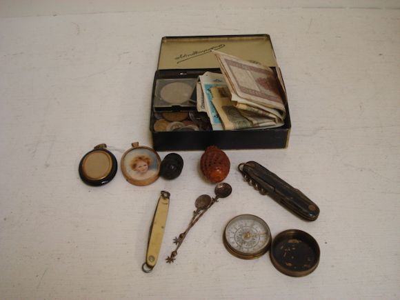 Bonhams : A collection of Victorian and later world coinage and ...