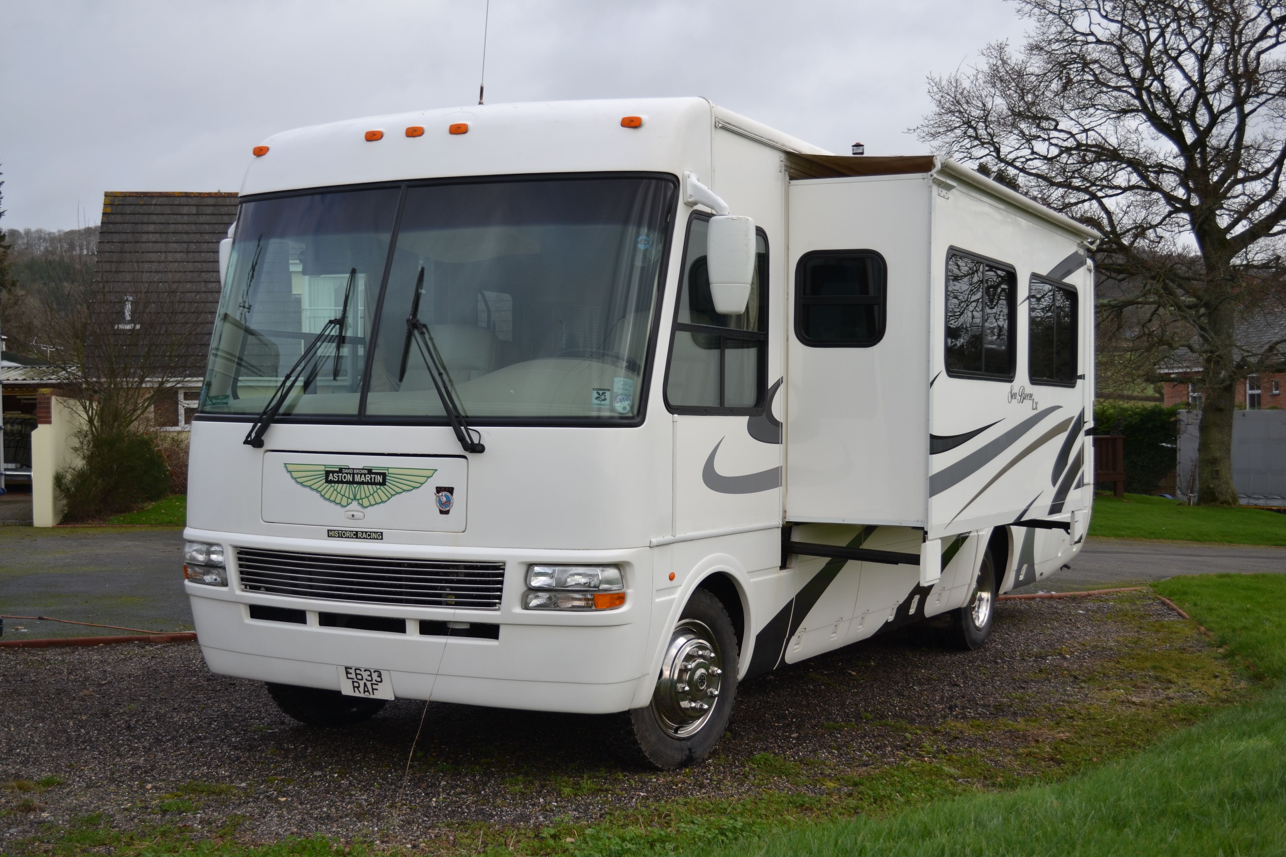Bonhams Cars : One lady owner, 15,000 miles from new,2005 National RV ...