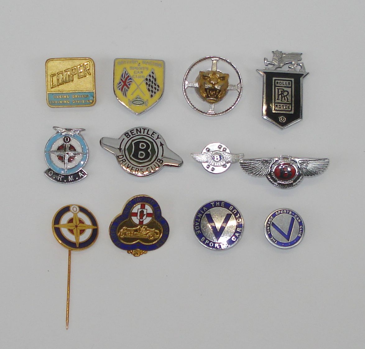 Bonhams Cars : Assorted lapel badges,