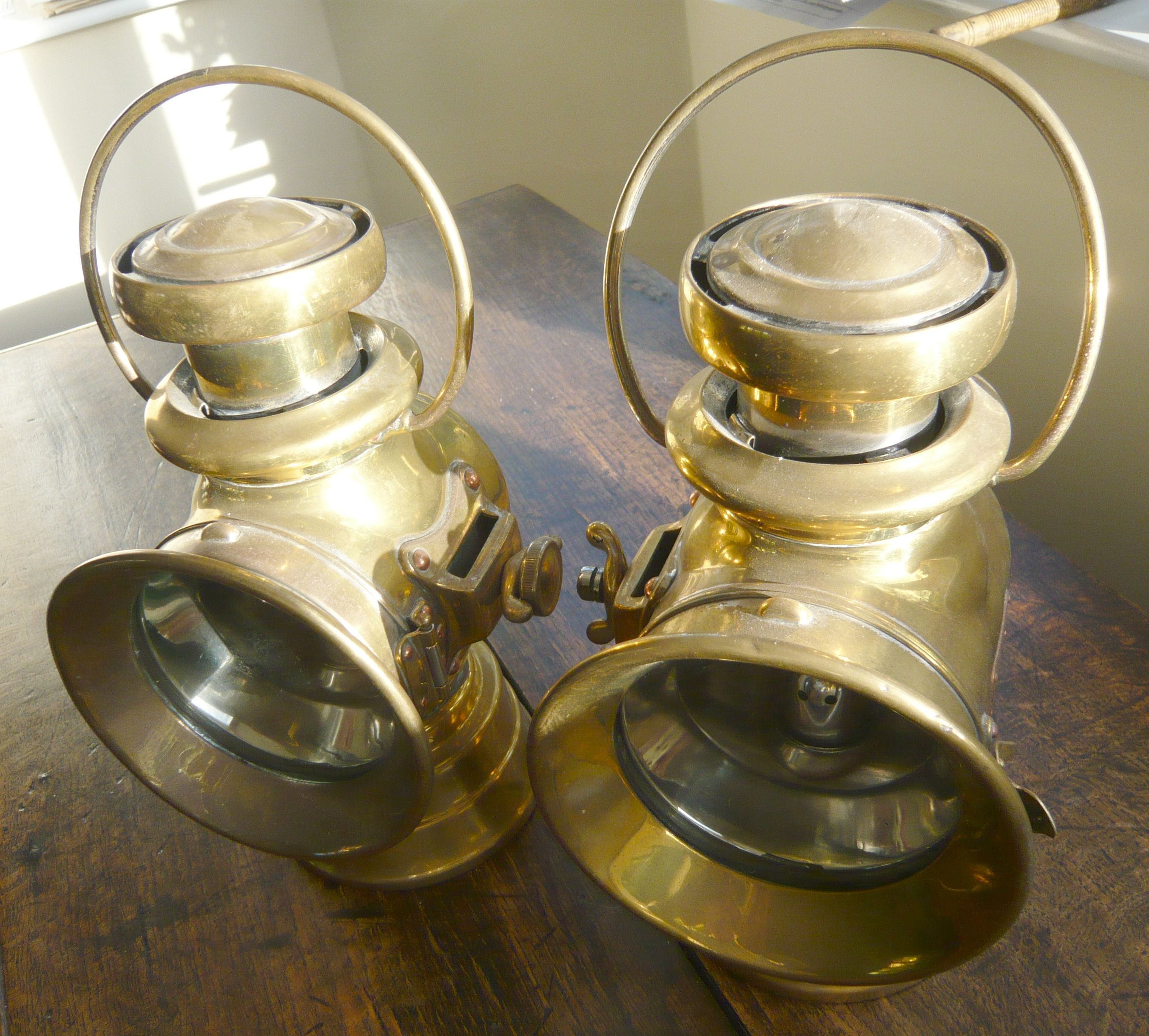 Bonhams Cars : A pair of brass Lucas 'King of the Road' No.726 oil-illuminating side-lamps,