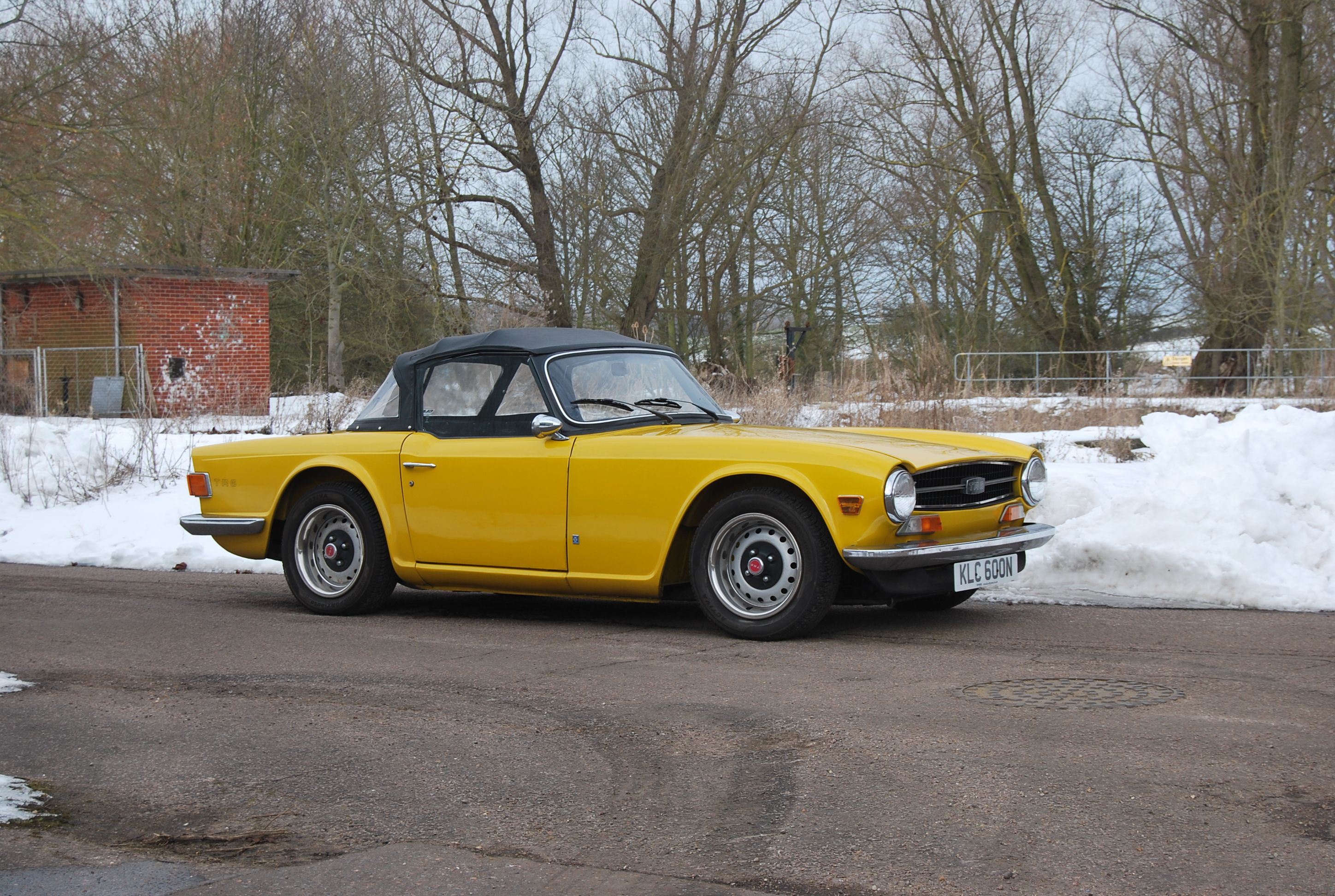 Bonhams Cars : 1975 Triumph TR6 Roadster Chassis no. CR59740 Engine no ...