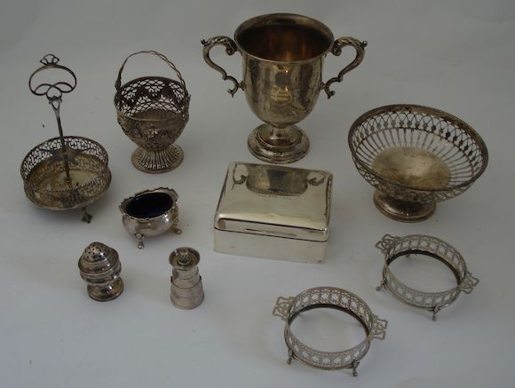 Bonhams : A collection of silver Various makers and dates
