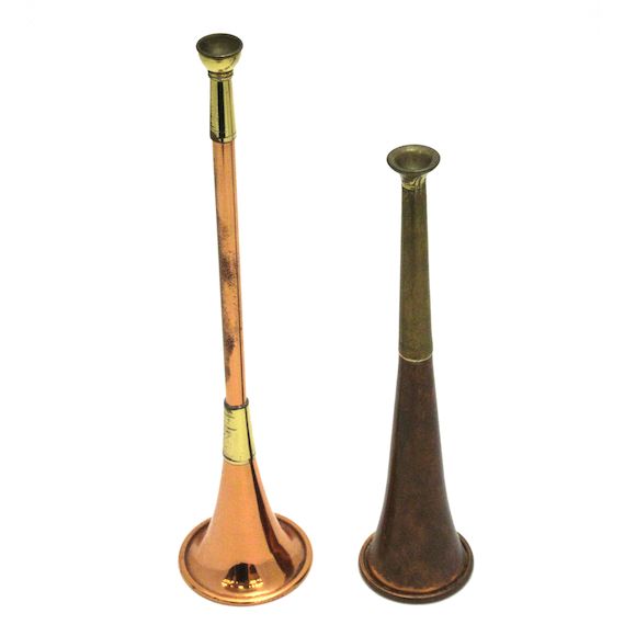 Bonhams : Two brass and copper hunting horns