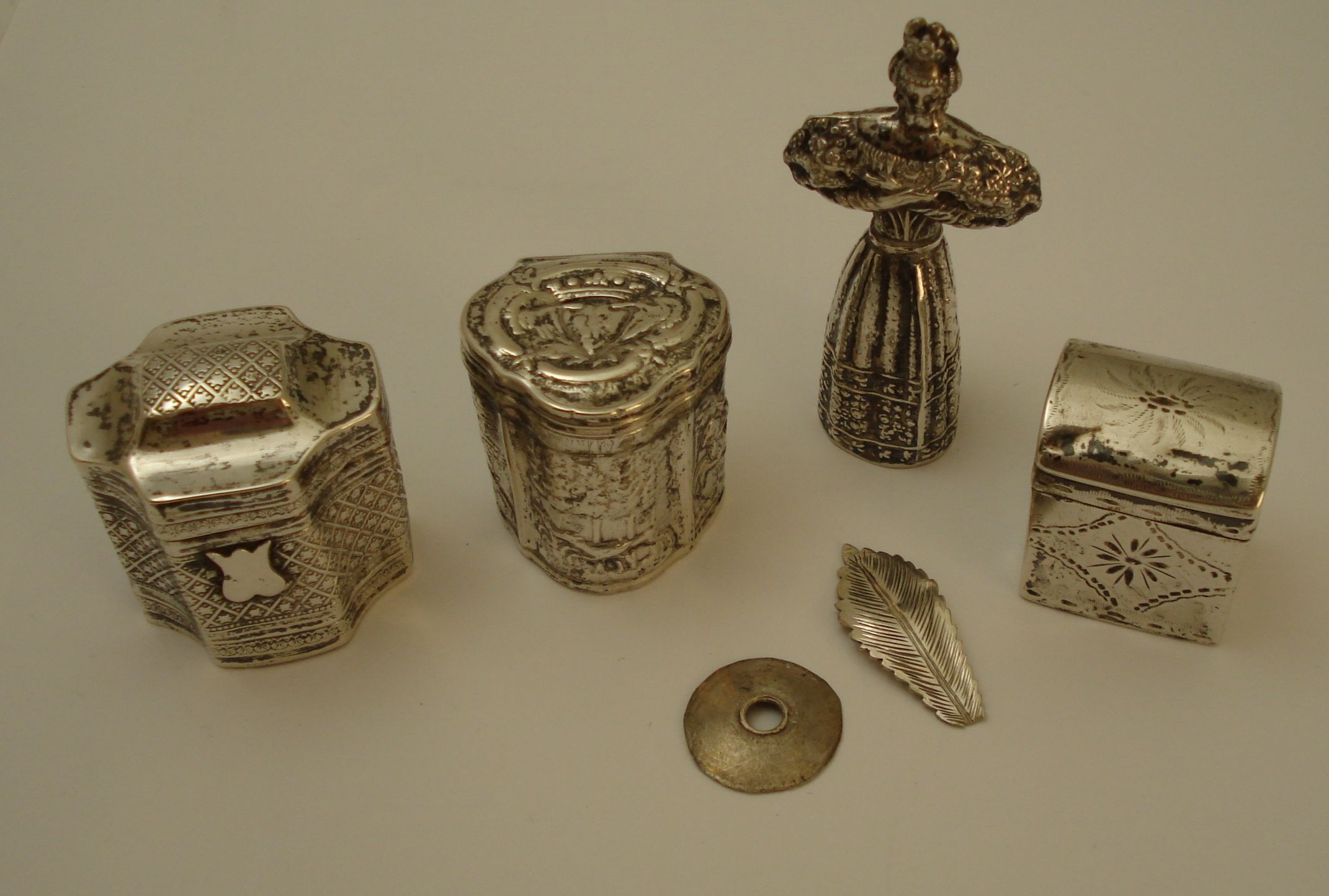 Bonhams : A small collection of Dutch boxes