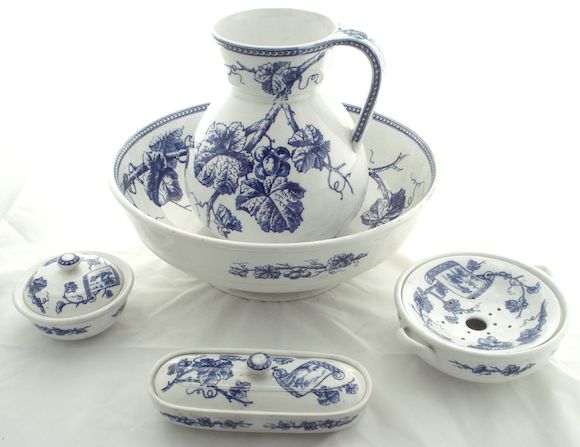 Bonhams : A blue printed 'Champagne' pattern wash set By Batkin, Walker ...