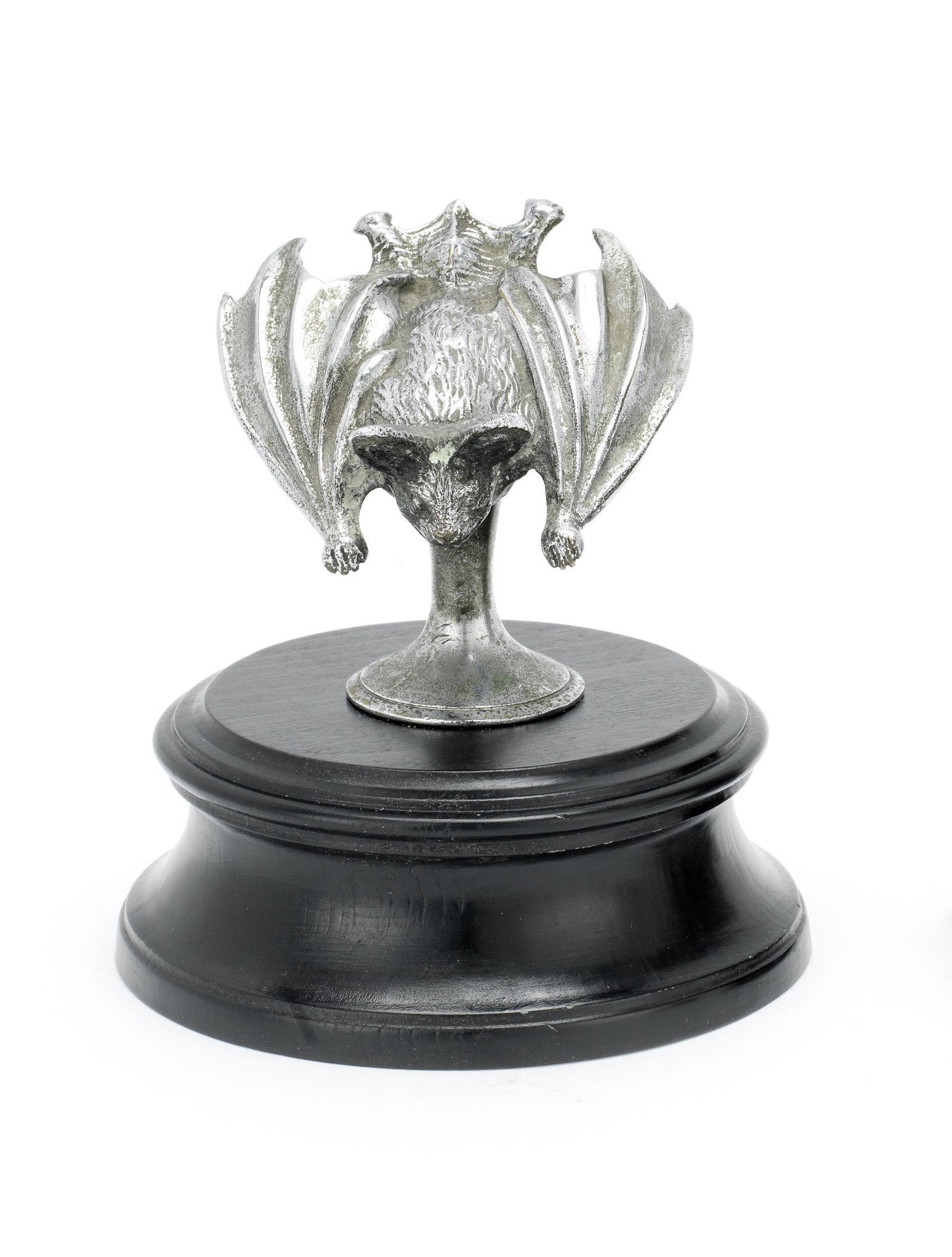 Bonhams Cars : A rare 'Diving Bat' mascot, 1920s,