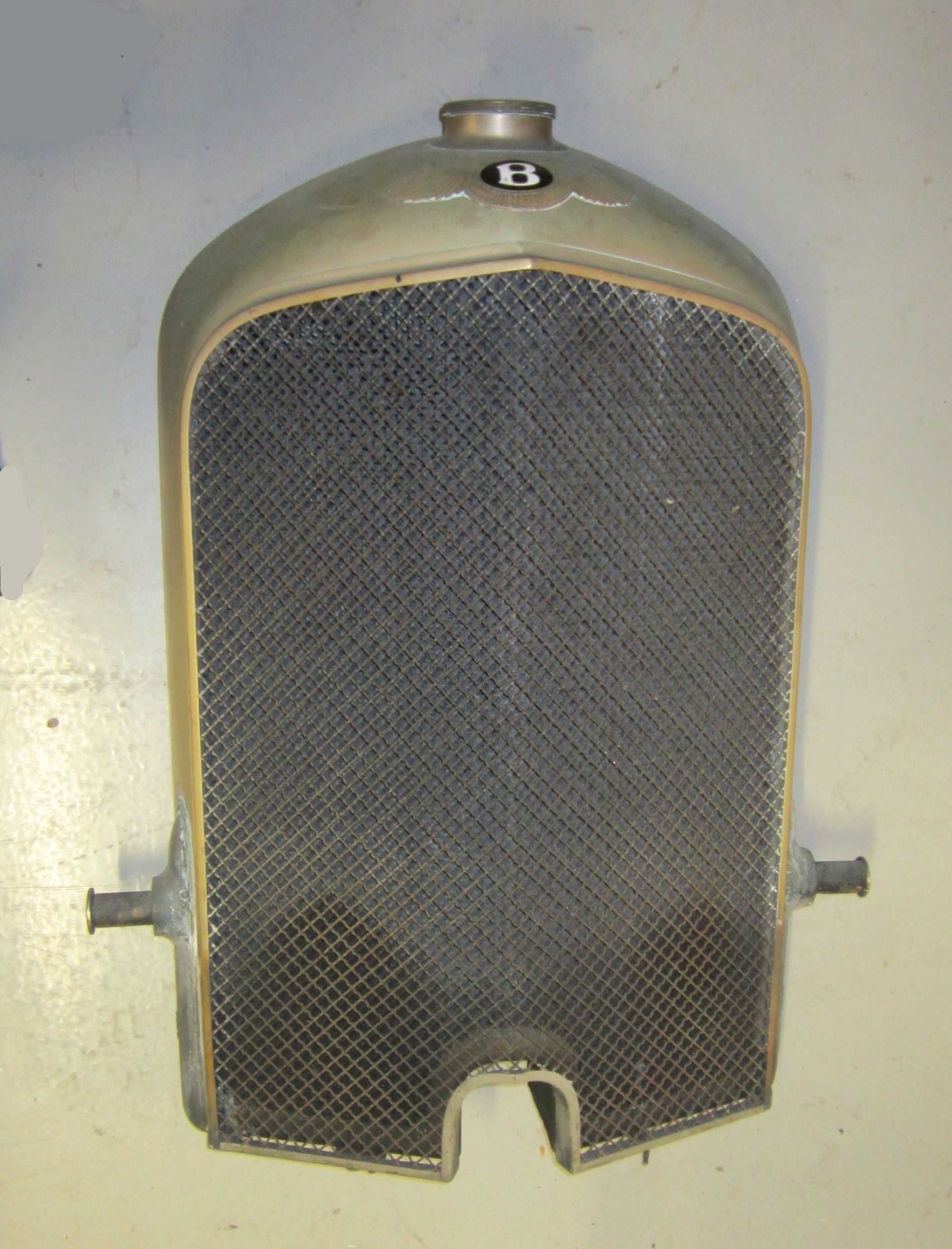 Bonhams Cars : A Bentley 4 ½ Litre radiator,