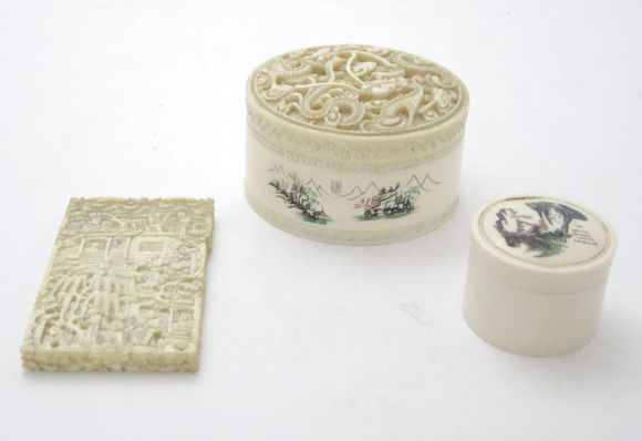 Bonhams : Two carved ivory boxes with covers and a card case Late Republic
