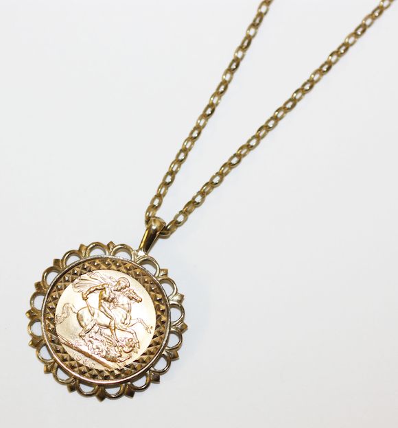 Bonhams : A sovereign pendant and chain,