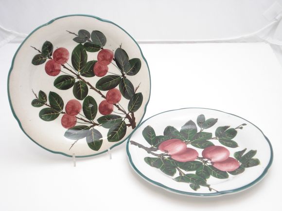 Bonhams : Two Wemyss Gordon dessert plates, one 'Cherries', one 'Plums'