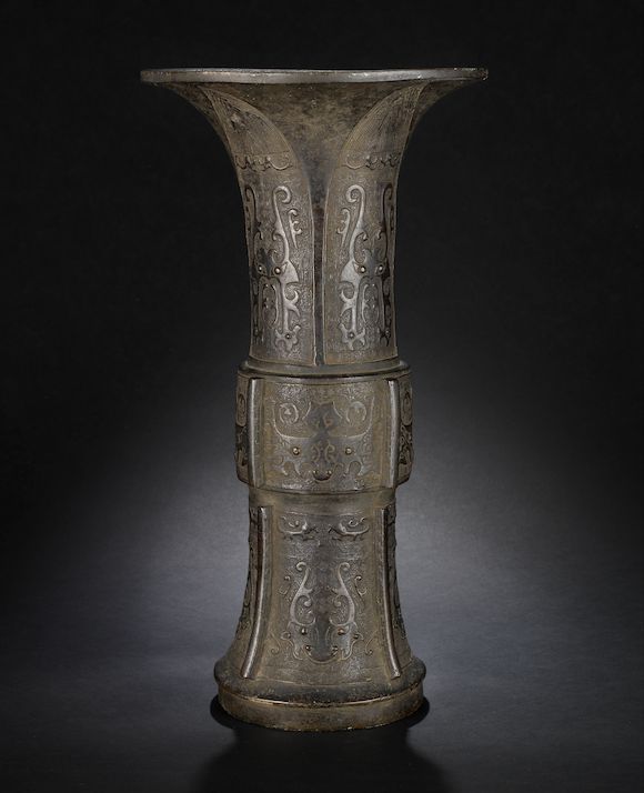 Bonhams : A bronze archaistic beaker-shaped vase, gu Ming or Qing Dynasty