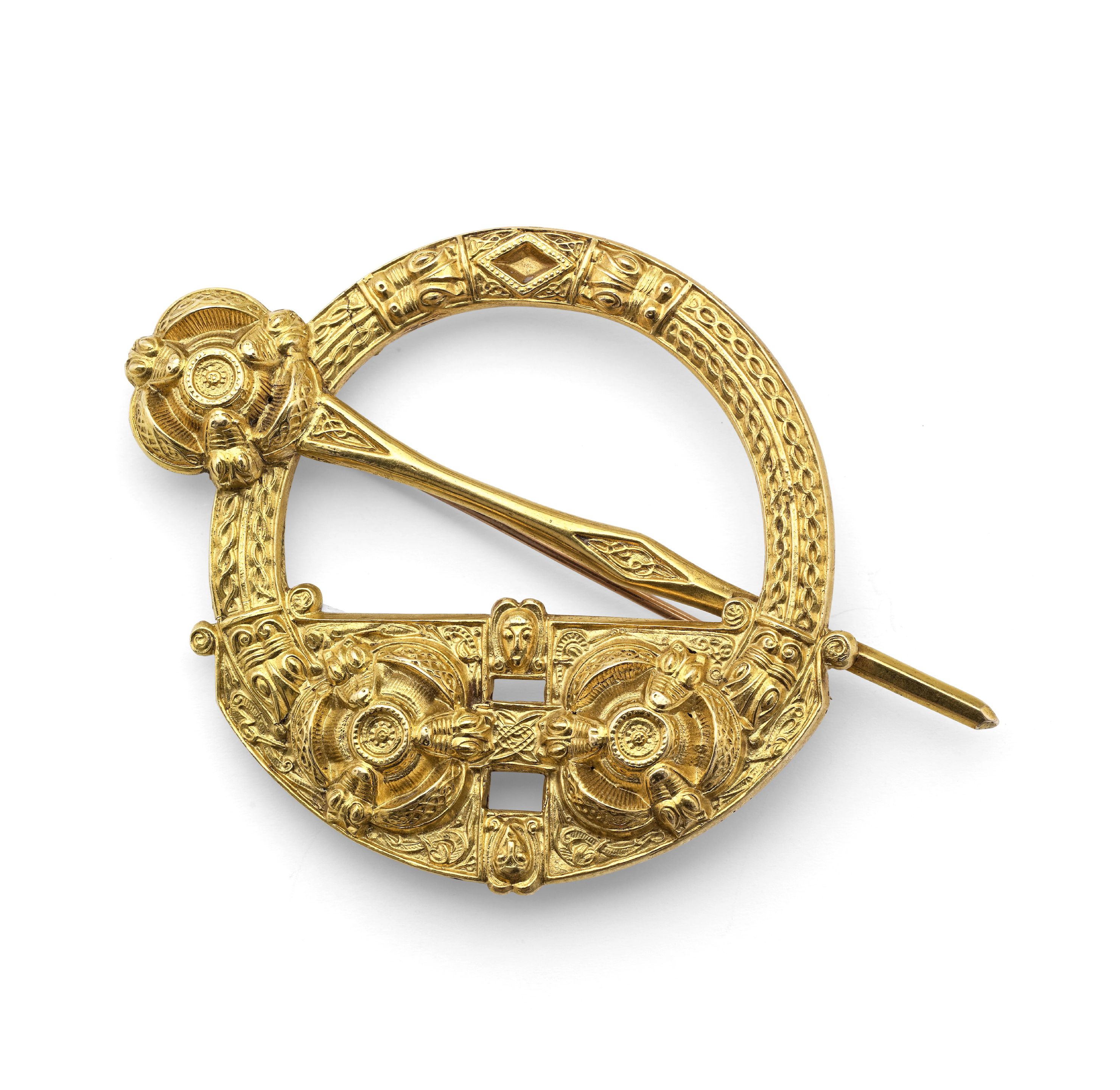 Bonhams : An 18ct gold replica of the Irish 'Cavan brooch'