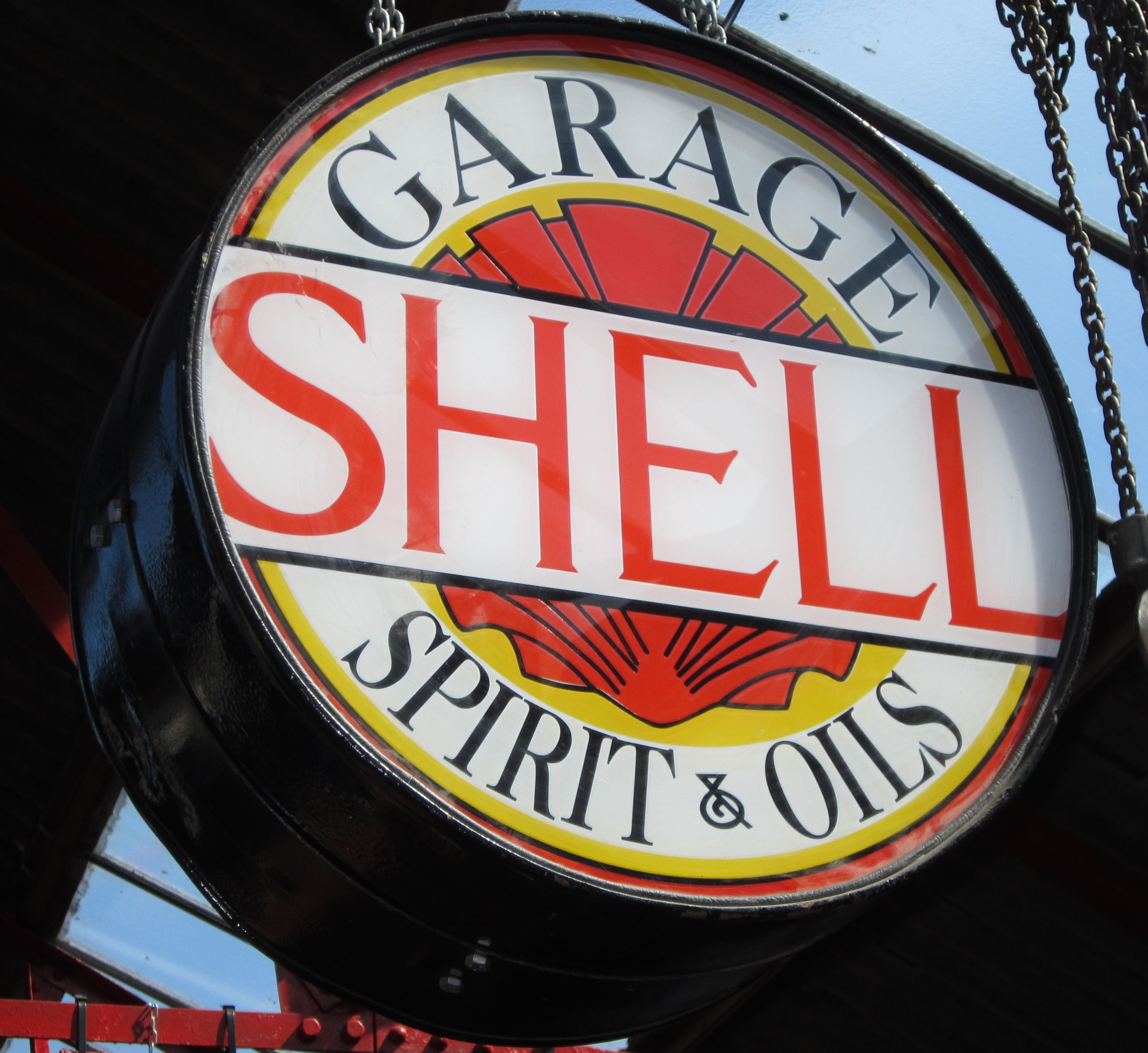 Bonhams Cars : A Shell Garage 'spirit and oils' illuminated sign,