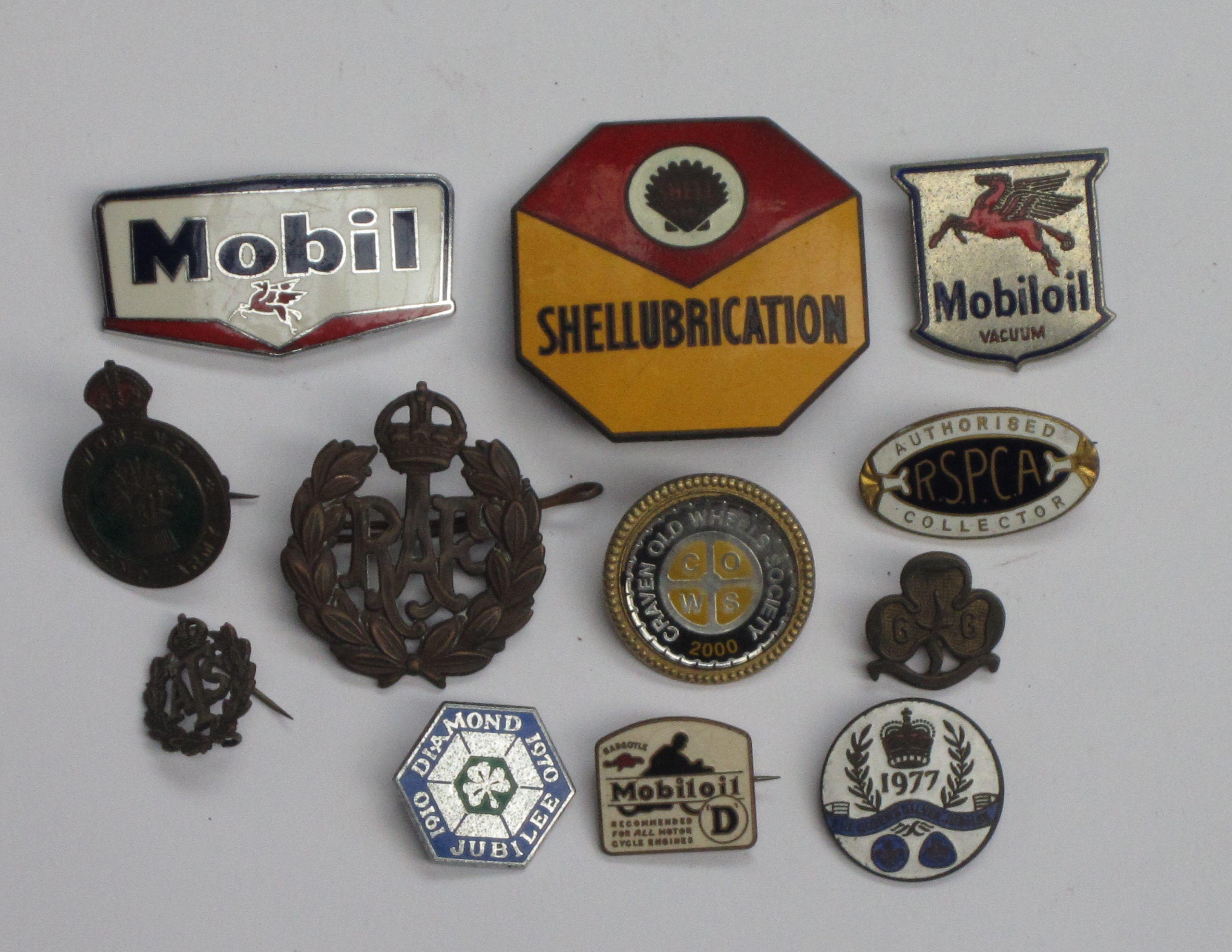 Bonhams Cars Assorted Lapel Badges