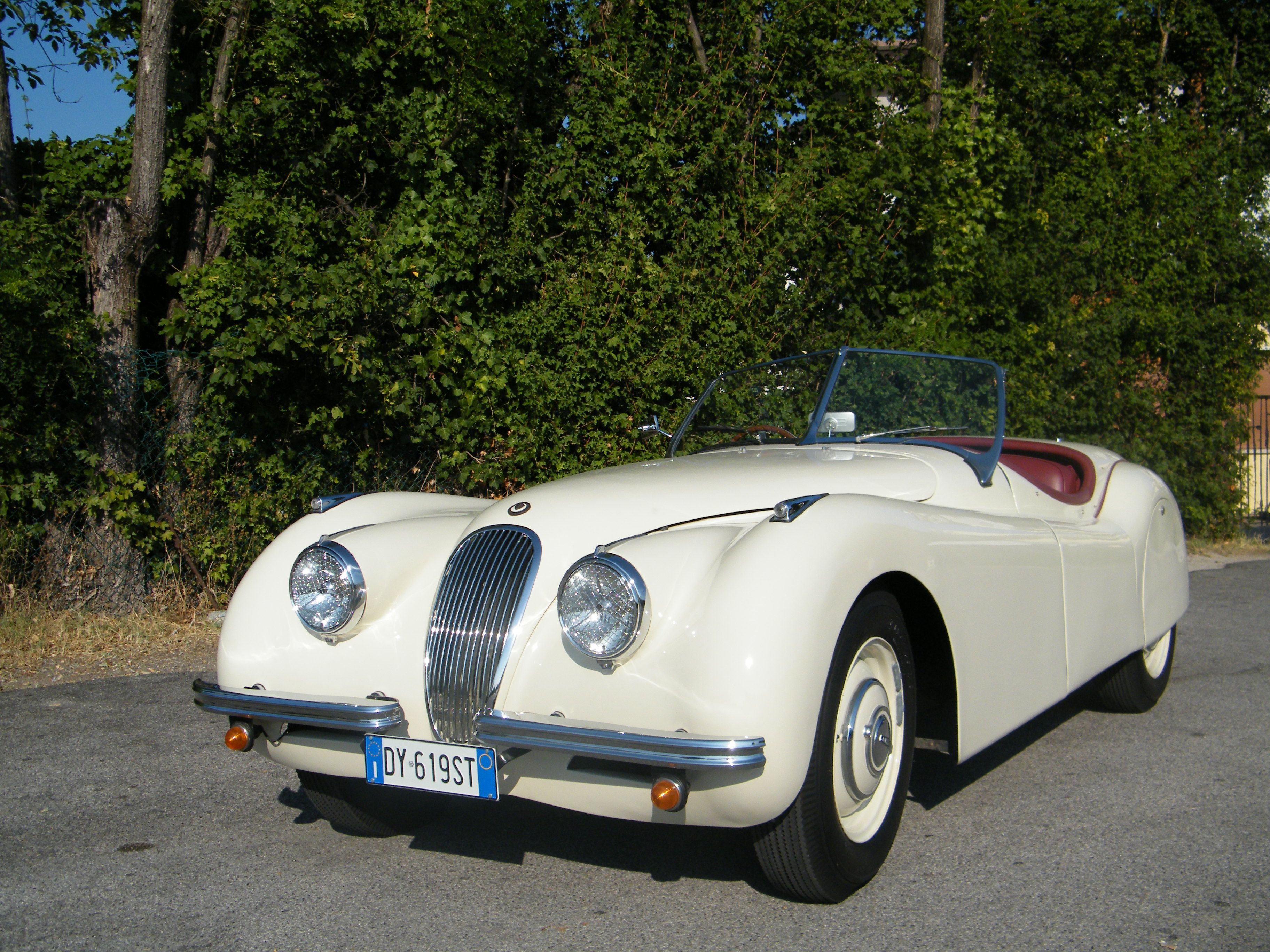 Bonhams Cars : 1950 Jaguar XK120 Roadster Chassis no. 660517 Engine no ...