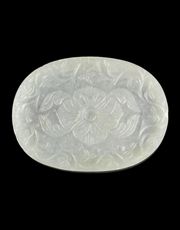 Bonhams : A Mughal-style jade shallow dish 17th or 18th century