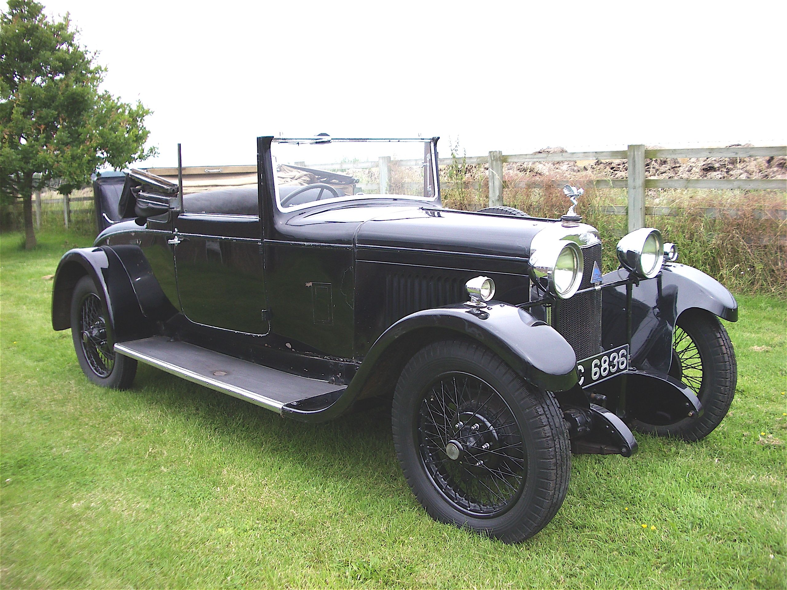 Bonhams Cars : 1928 Sunbeam 16.9hp Drophead Coupe with Dickey Chassis ...