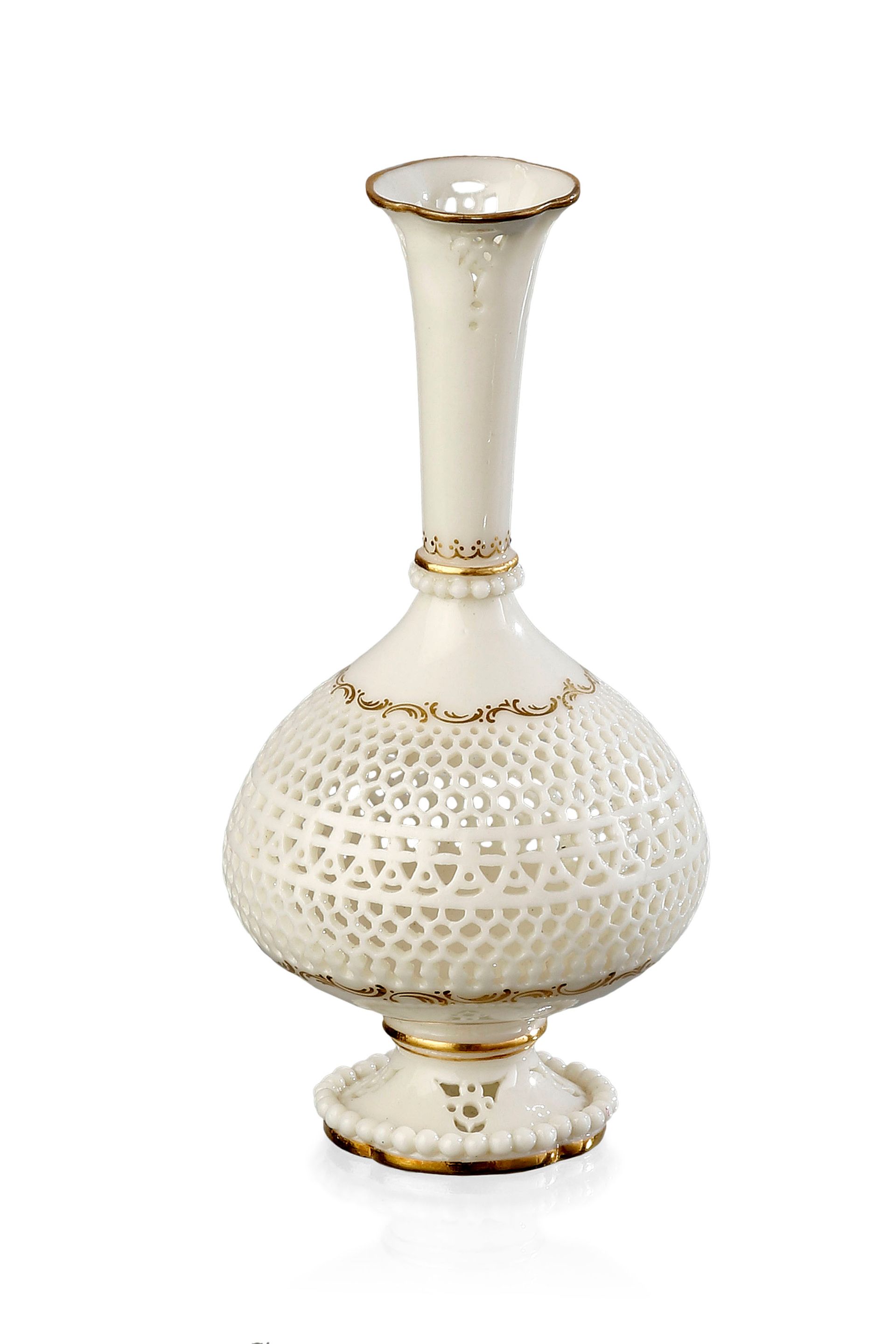 Bonhams : A Royal Worcester porcelain reticulated vase by George Owen, 1906