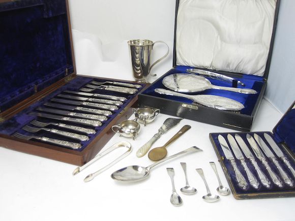 Bonhams : A collection of silver