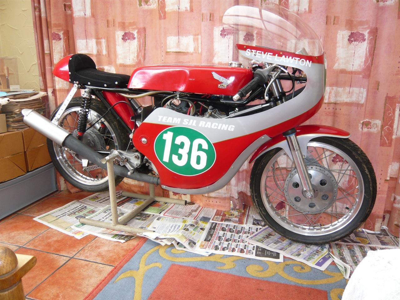 Bonhams Cars : NW ACU Classic Championship Winning,1965 Honda CB160 ...