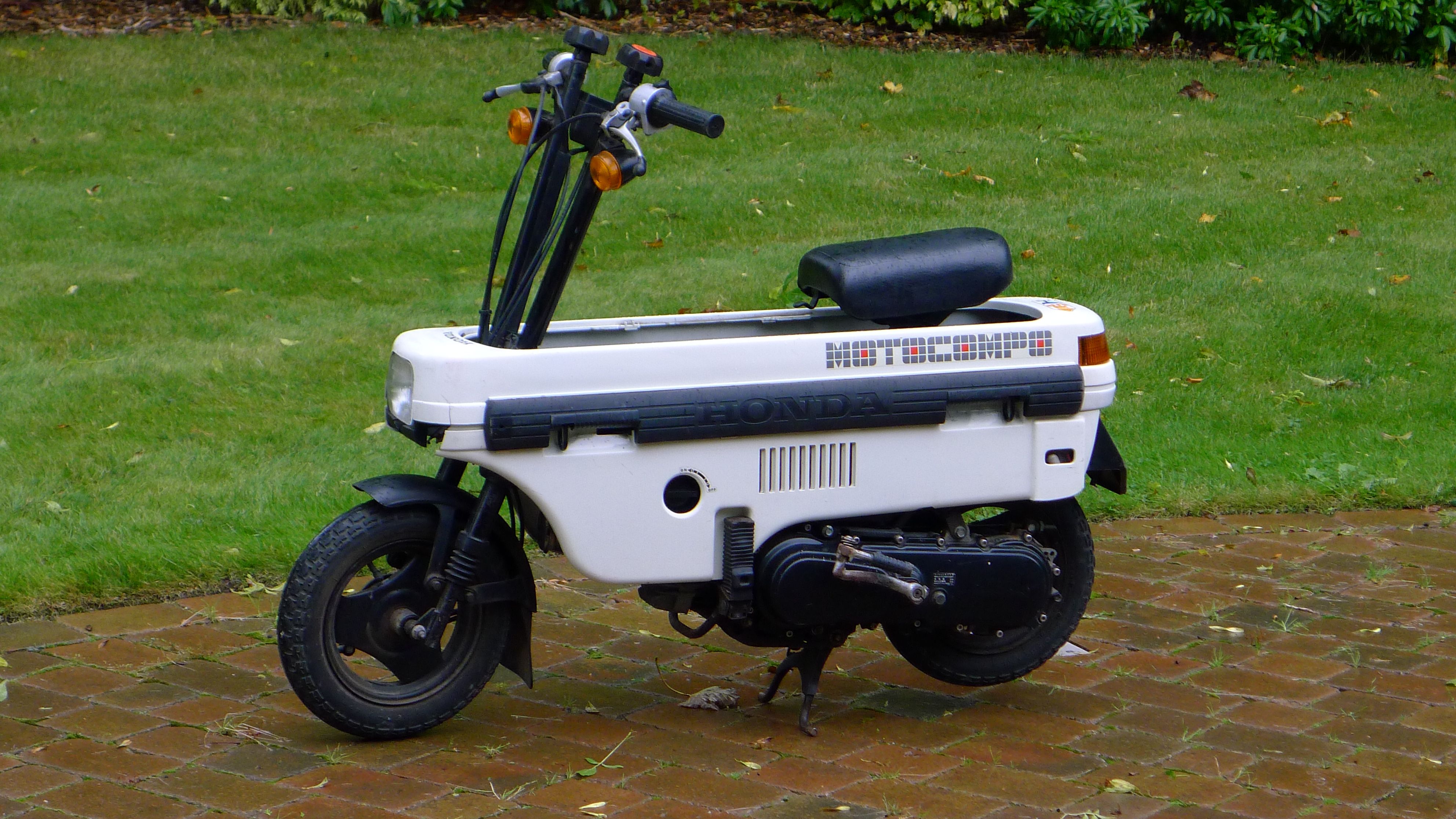 Bonhams Cars : c.1982 Honda Motocompo Folding Scooter