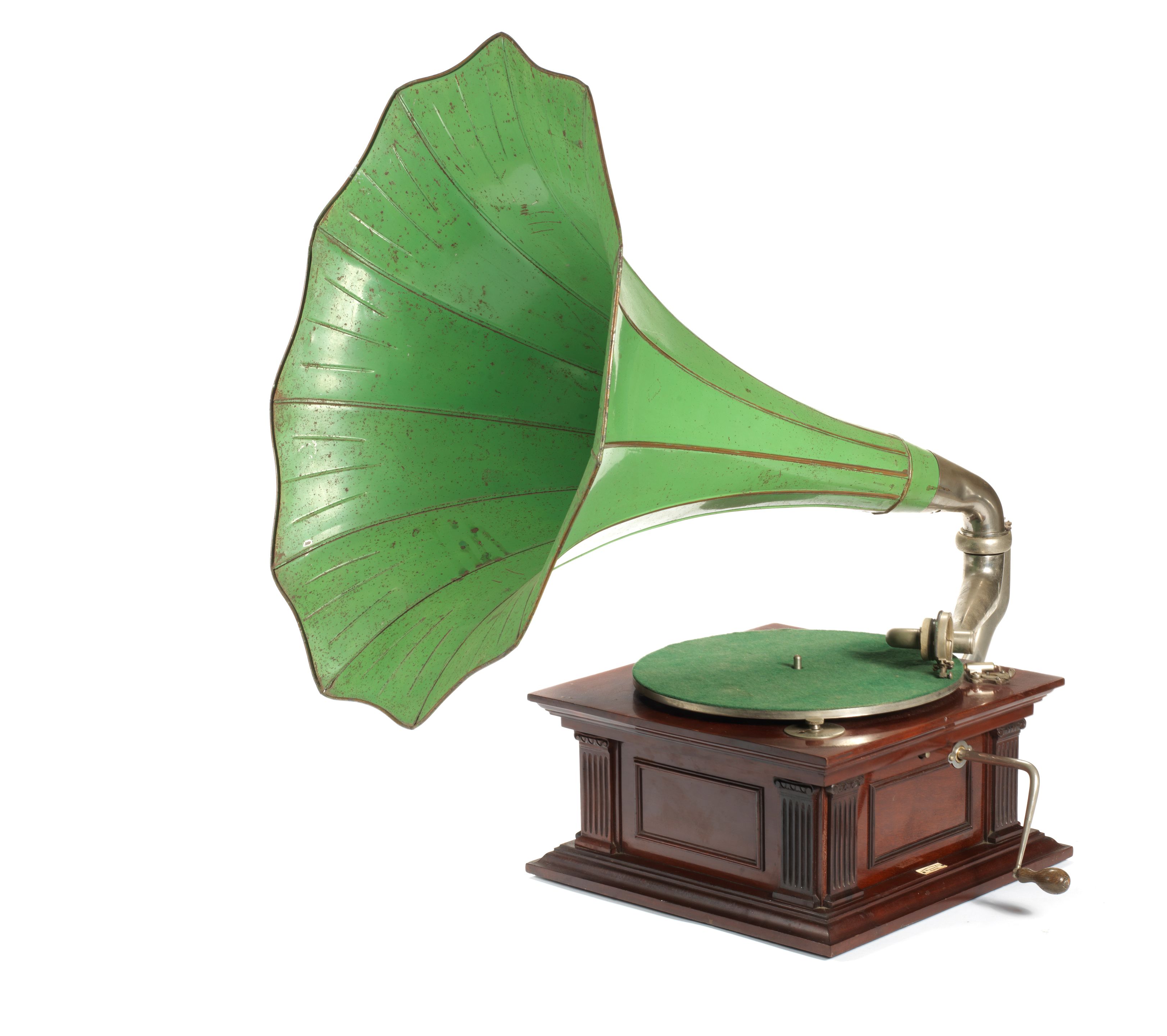 Bonhams : A Monarch Senior horn gramophone, by The Gramophone and ...
